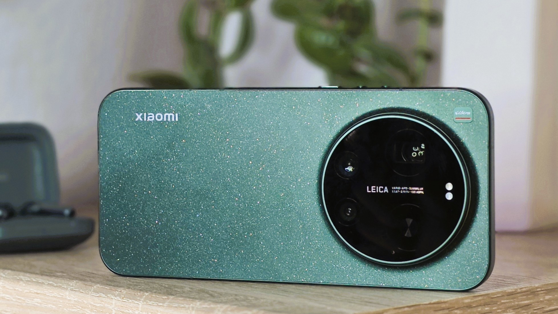 Importing Xiaomi 17 Ultra vs. Waiting for the Global Release: Which ...